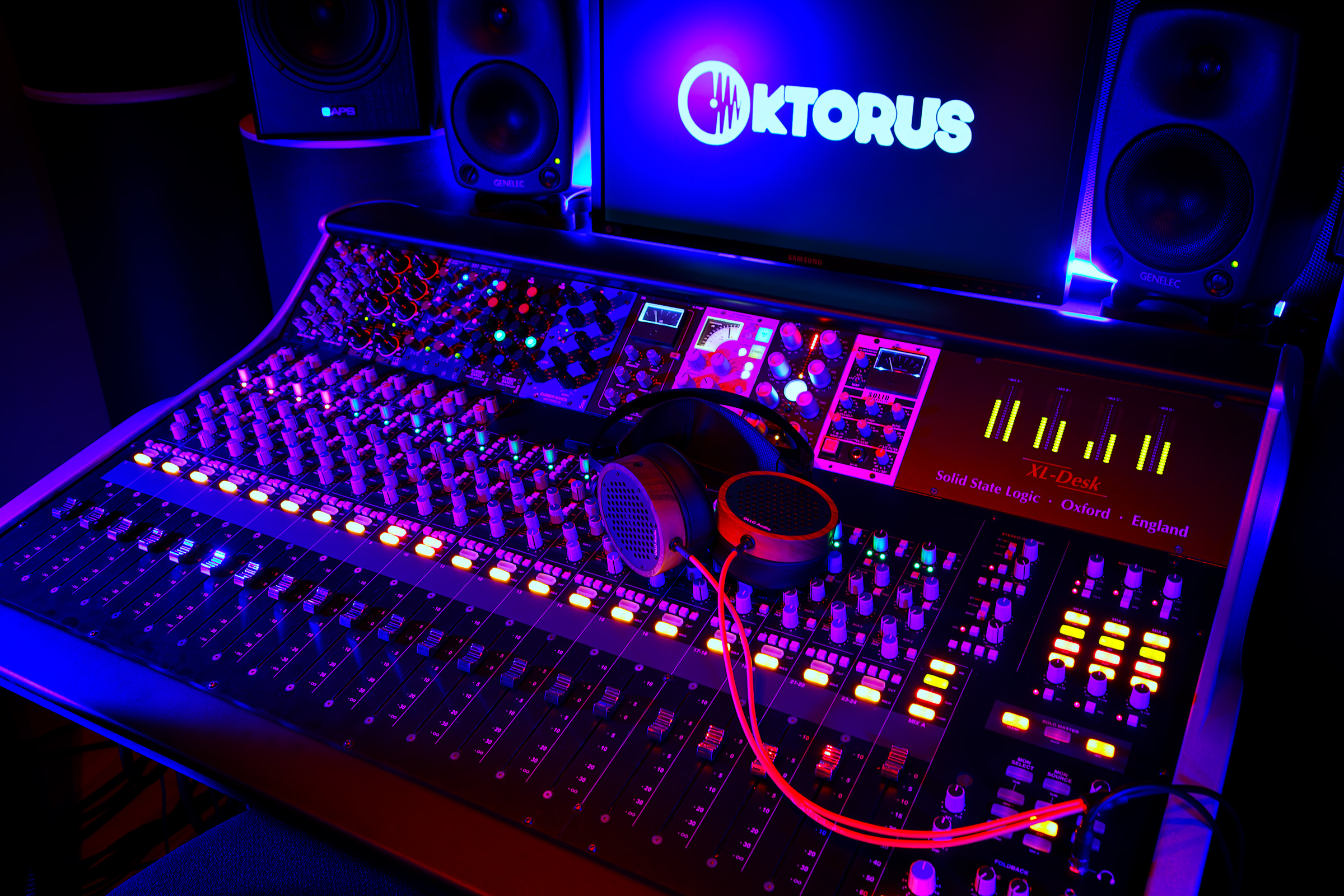Studio | Oktorus